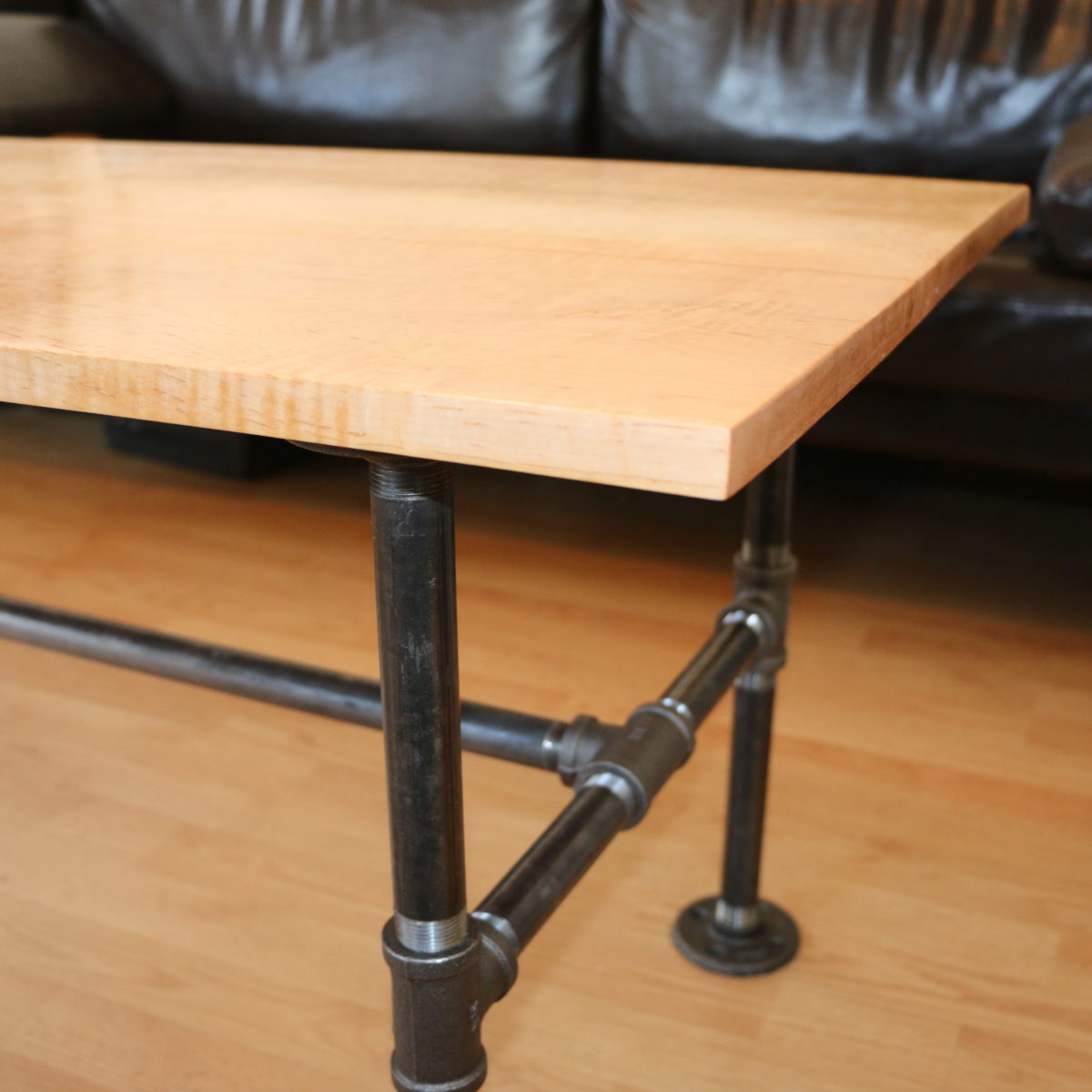How to build a modern pipe leg coffee table - Jeff's DIY Projects